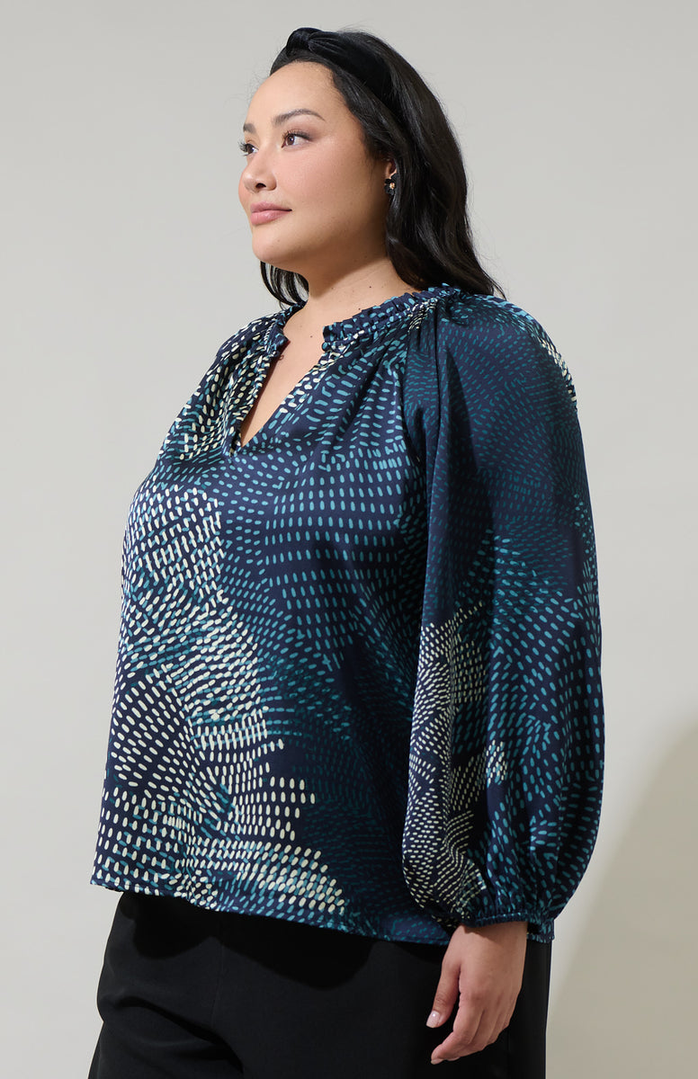 Kirby Geometric Jovie Split Neck Satin Raglan Blouse Curve – Sugarlips